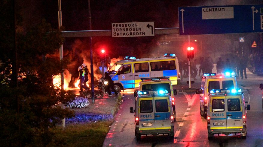 Sweden Riots Photos: Unrest in Malmo Town After Quran-Burning Rally by ...