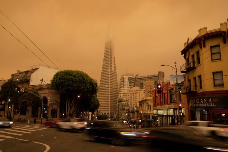 In Pictures Massive Fire And Thick Smoke Turns Skies Orange In