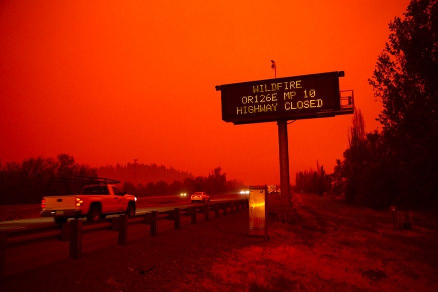 In Pictures Massive Fire And Thick Smoke Turns Skies Orange In