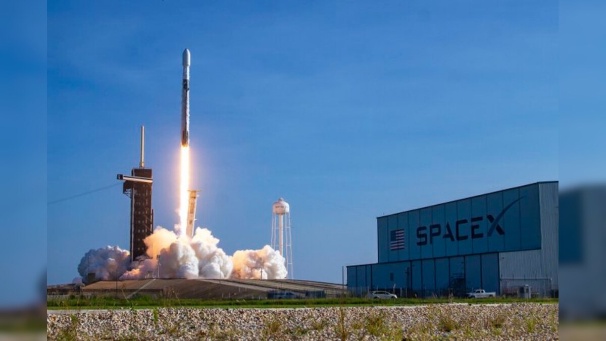 Elon Musk’s Ambitious Communication Project to Ring Earth with 40,000 ...