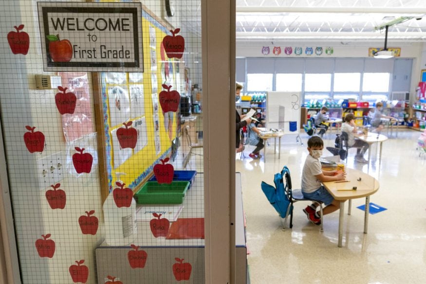 School Teachers Improvise to Make Hybrid Learning Work Amid Coronavirus ...