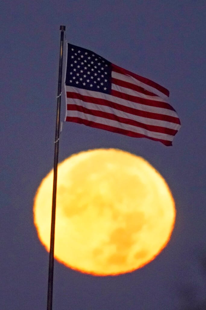 Blue Moon 2020: Rare Halloween 'Blue Moon' is a Spooky Treat For All ...