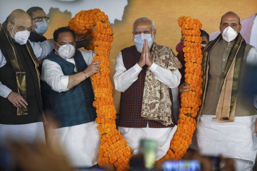PM Modi Addresses Party Workers at BJP HQ After Bihar Victory - News18