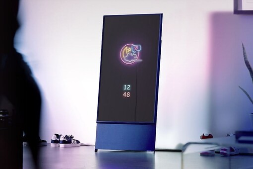 Samsung Launches Its Sero Rotating 4K QLED TV in India: Price ...