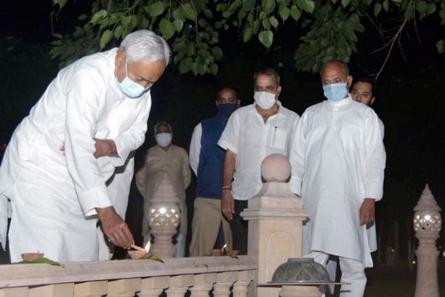 Diwali 2020: Here's How Politicians Celebrated the Festival of Lights ...