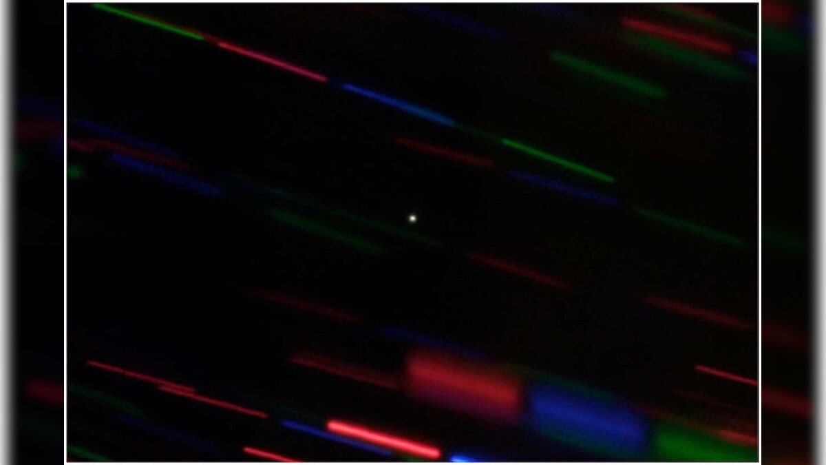 Earth Has Two 'Mini Moons' and We Just Had Closest-ever Encounter with ...