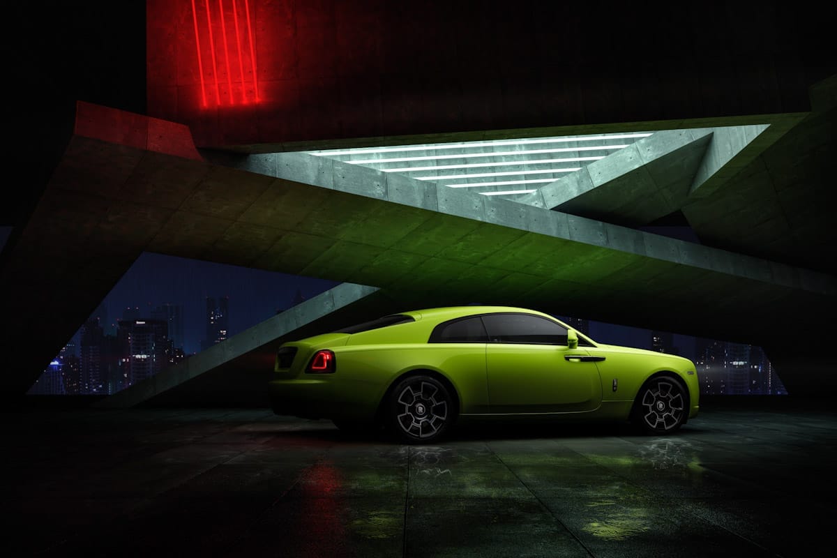 Rolls-Royce Black Badge 'Neon Nights' Models Detailed Image Gallery ...