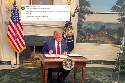 Trump Sat Behind a Tiny Desk for Thanksgiving Speech and Internet Went ...