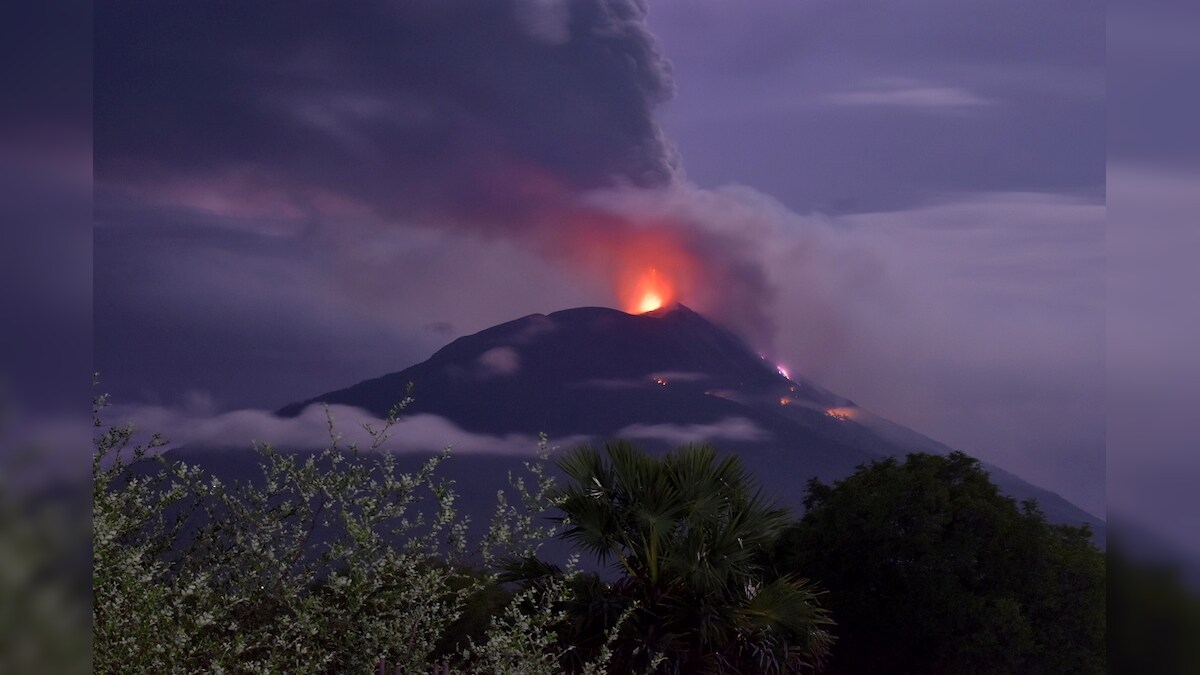 Indonesian Volcano Erupts, Forcing More Than 2,700 Residents to Flee to ...