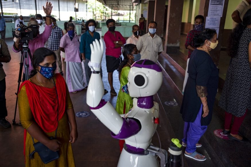 Kerala Local Body Polls 2020: Robot Assists Voters at Polling Booth ...