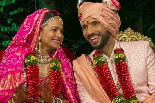 Choreographer Punit Pathak Gets Married to Nidhi Moony Singh, See Pics ...