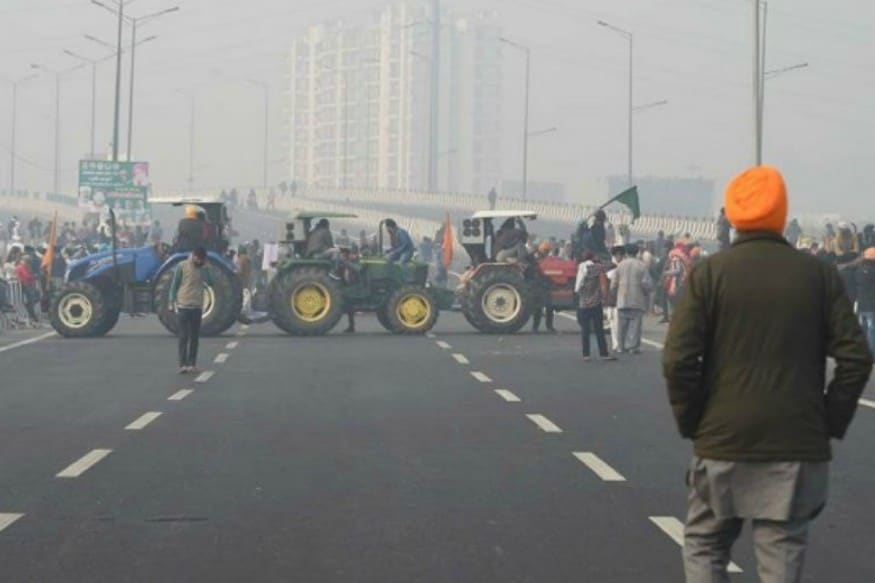UP-Delhi Border Closed From Both Sides as Farmers Block Ghazipur With ...