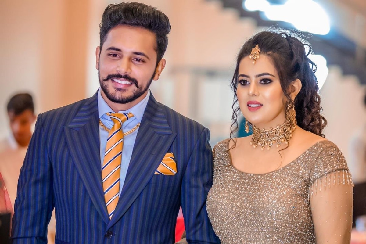 SEE PICS | Indian Men's Hockey Team Star Harmanpreet Singh Gets Engaged - News18