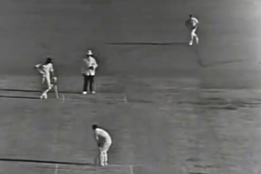 On This Day in 1971: Australia and England Play the First-ever ODI ...