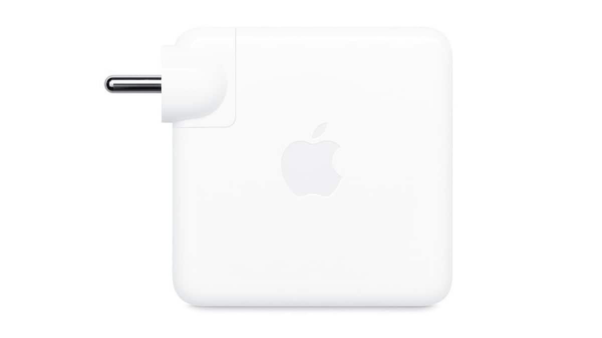 Apple USB Type-C Chargers Set To Get Smaller and More Powerful With ...