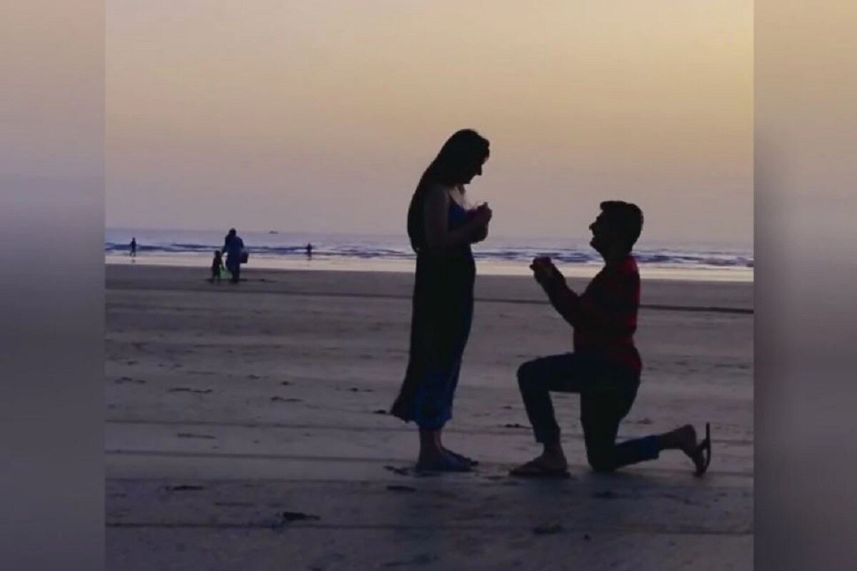 'Kuch Kuch Hota Hai' Child Actor Parzaan Dastur Gets Married to Delna ...