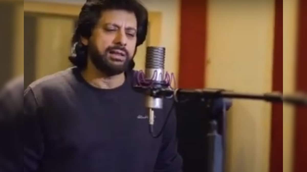 Pakistani Singer Composes Song for Farmers after Getting Inspired by ...