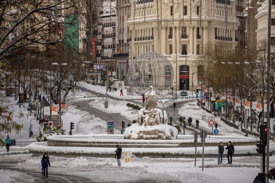 Heavy Snowfall Dips Mercury Level in Spain to Its Lowest in 20 Years ...