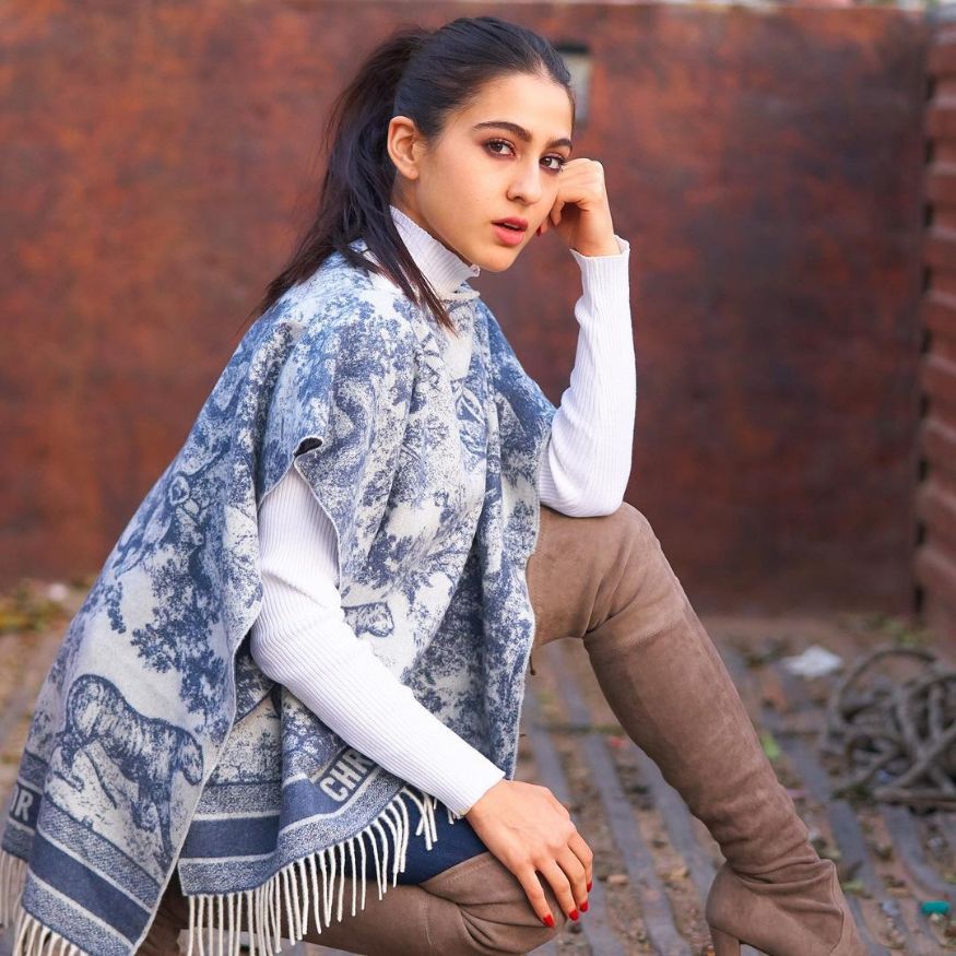 Sara Ali Khan Lights Up The Screen With Her Latest Photoshoot - News18