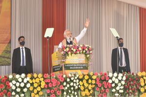 PM Modi Addresses 'Parakram Divas' Event in Kolkata, Distributes ...