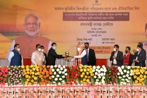 PM Modi Addresses 'Parakram Divas' Event in Kolkata, Distributes ...