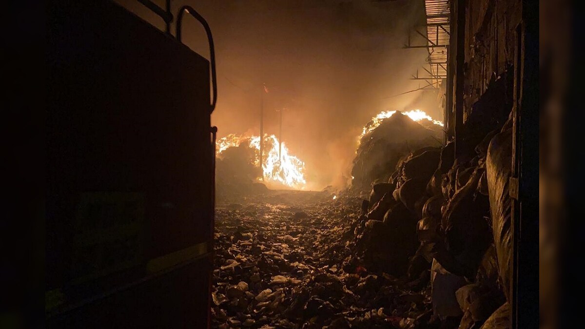 Fire Breaks Out at Ramtekdi Garbage Processing Plant in Maharashtra's ...
