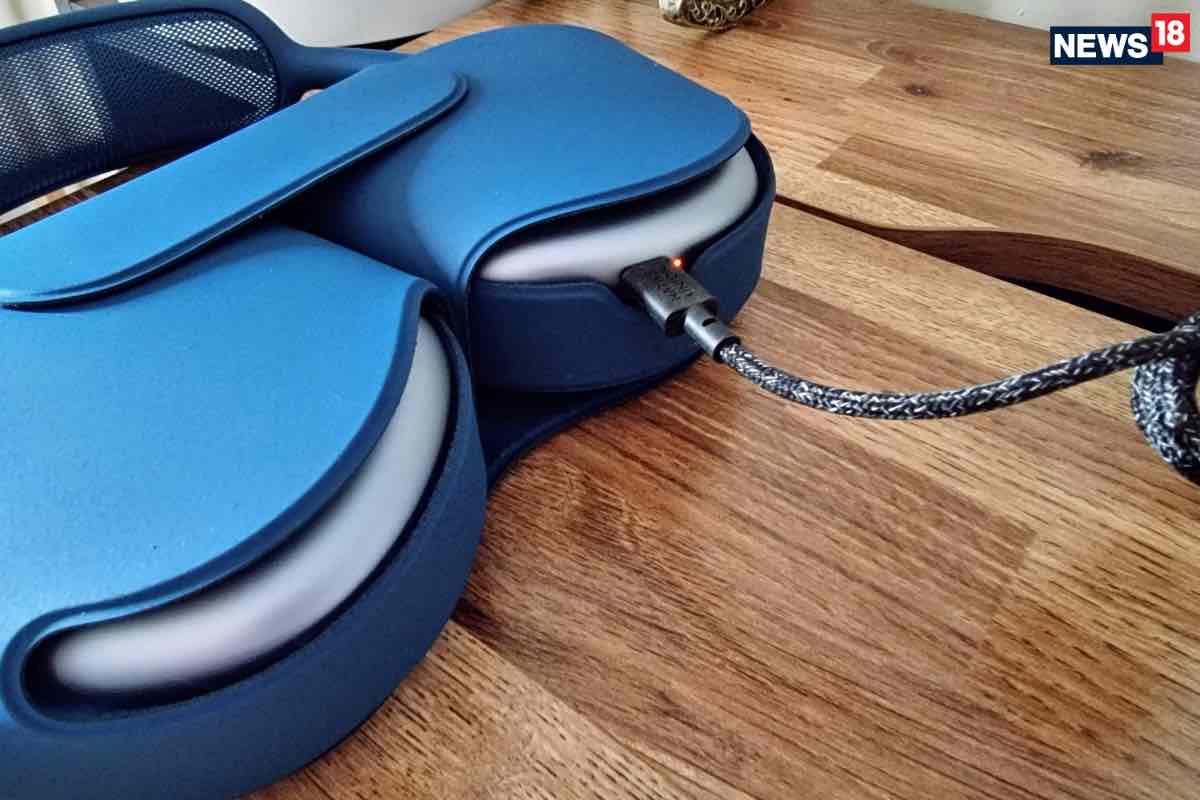 Apple AirPods Max Review: This Is The Sound Of Luxury Drowning Out The ...