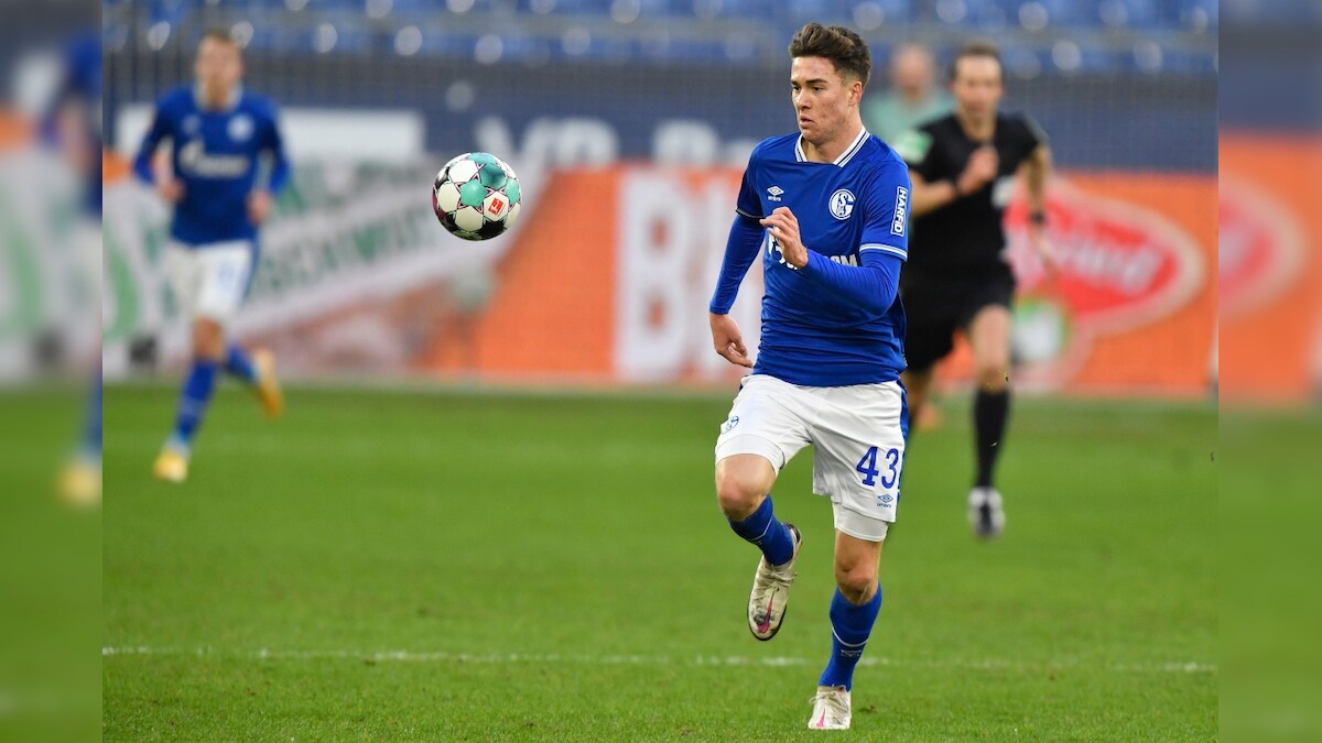 US Striker Matthew Hoppe Signs Contract Extension with Schalke - News18