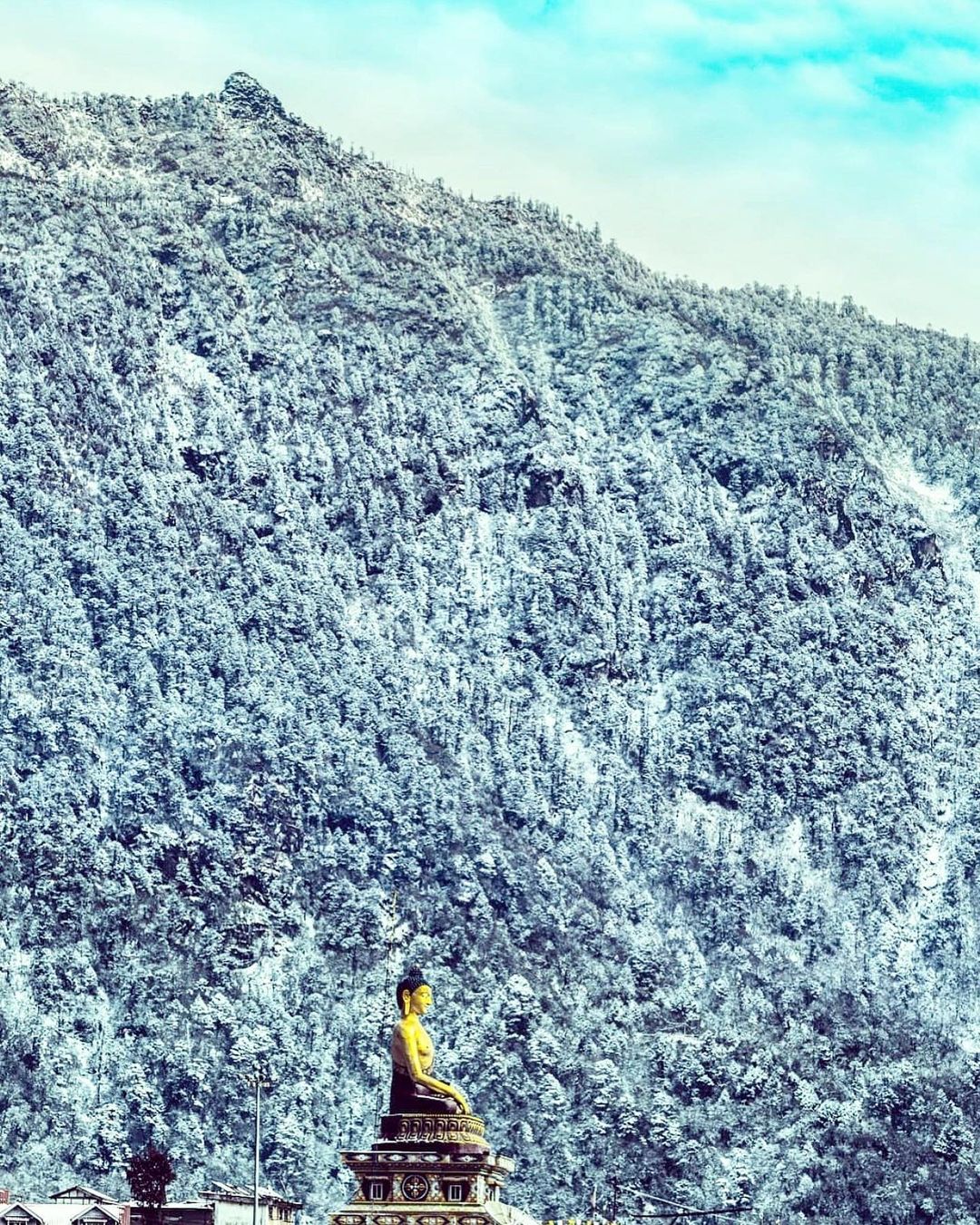 Best Places To Experience Snowfall In India: Gulmarg, Tawang, Leh And ...