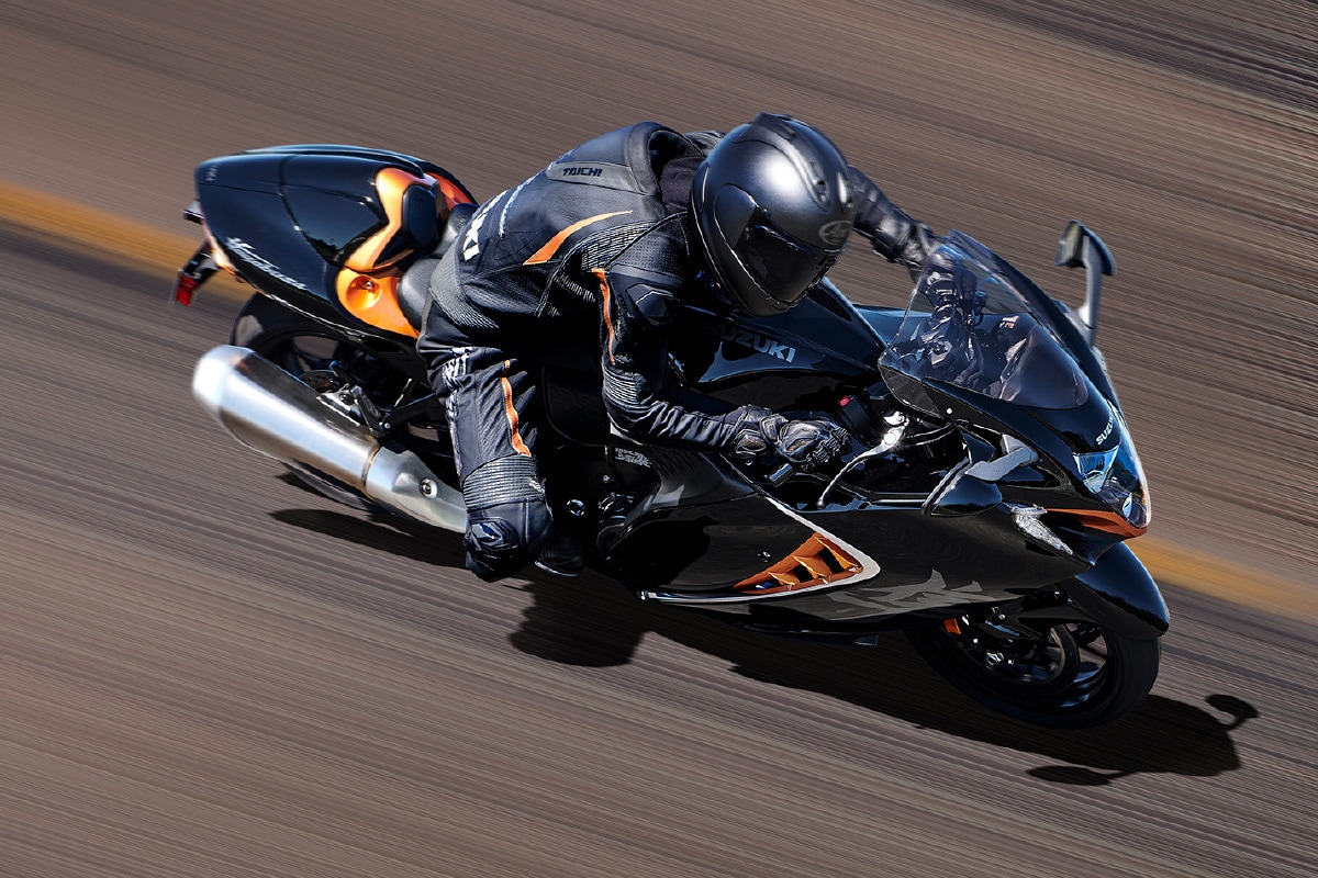 All-New Suzuki Hayabusa Unveiled, Check out the Updated "Dhoom Bike" in ...