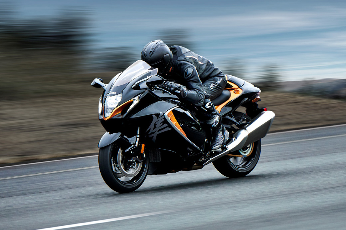 All-New Suzuki Hayabusa Unveiled, Check out the Updated "Dhoom Bike" in ...
