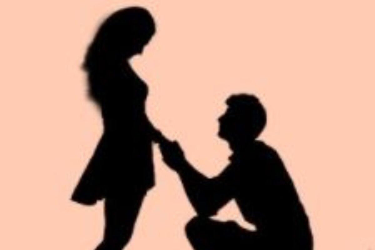 Breaking News On Propose Day TrendDekho