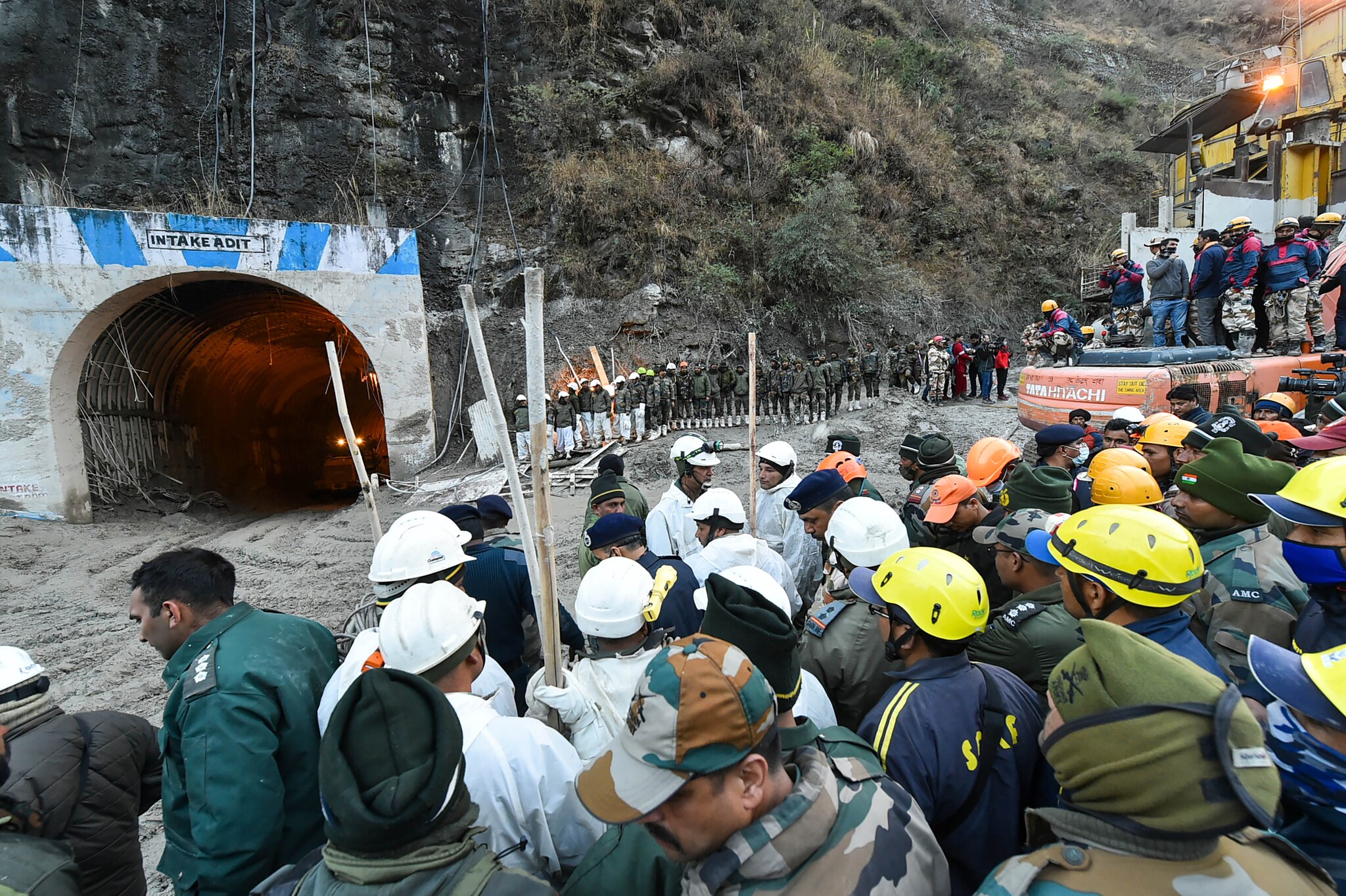 In Photos: ITBP Transports Relief Material To Villages Cut-Off By ...