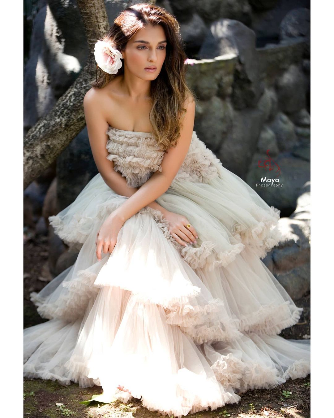 Shiny Doshi Makes Bold Statement With Her Sexy Photos, Take A Sneak ...