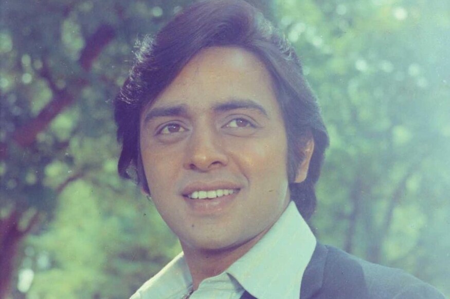 Remembering Vinod Mehra on His 76th Birth Anniversary with Memorable Films - News18