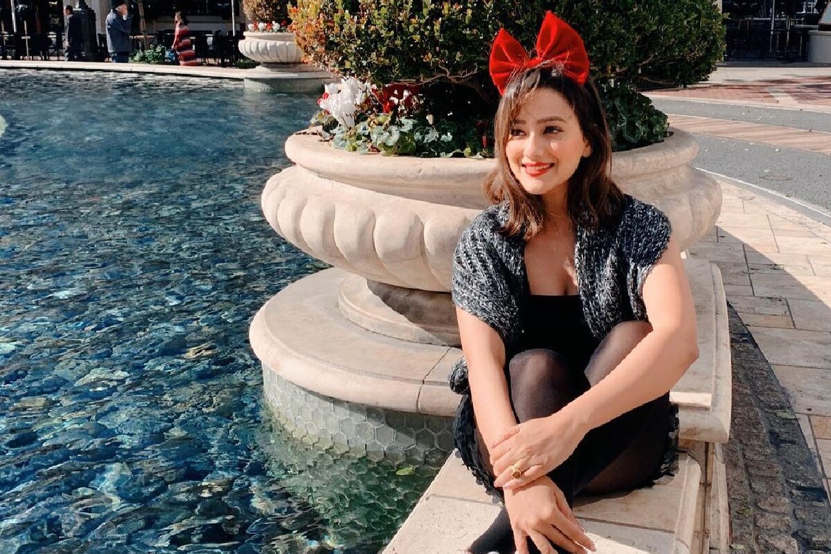 Mithun Chakraborty's Daughter-In-Law Madalsa Sharma Is Making Fans Go ...