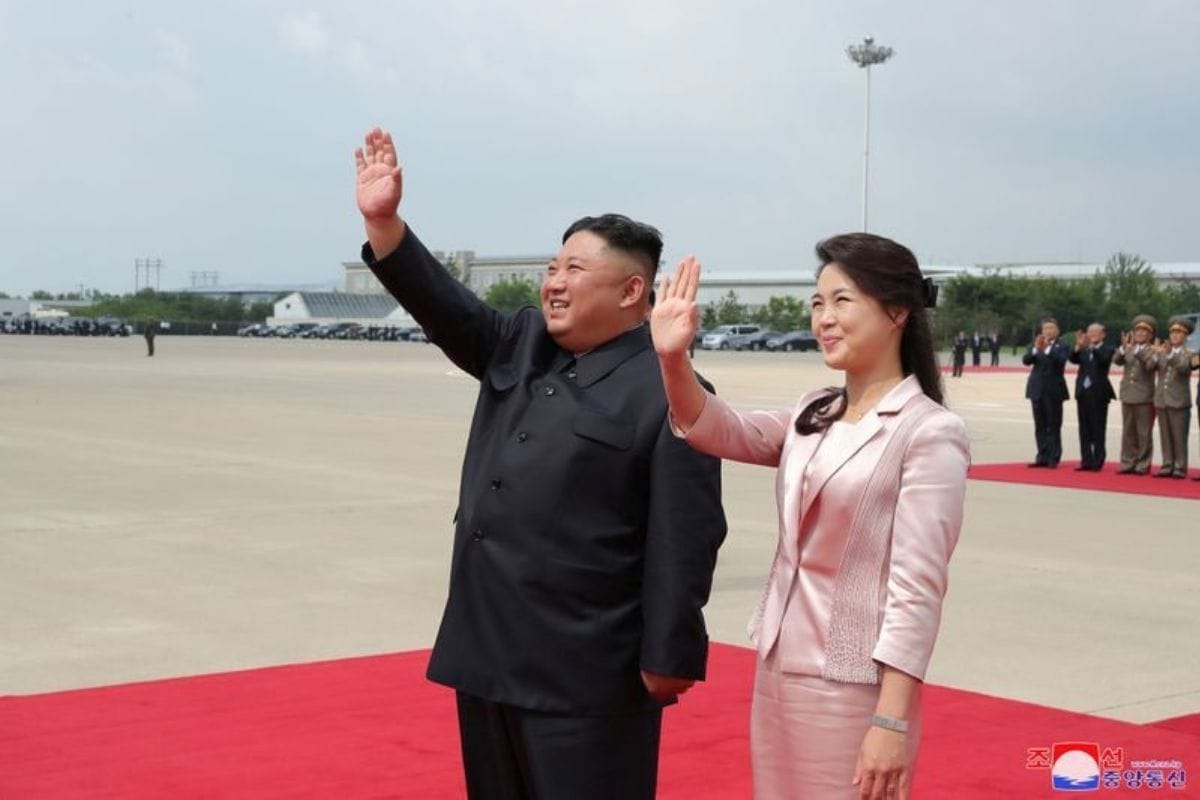 In Photos: Kim Jong Un's Wife, Ri Sol Ju, Makes First Public Appearance ...