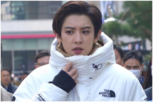 EXO Member Chanyeol Confirmed to Enlist in South Korean Military Next Month