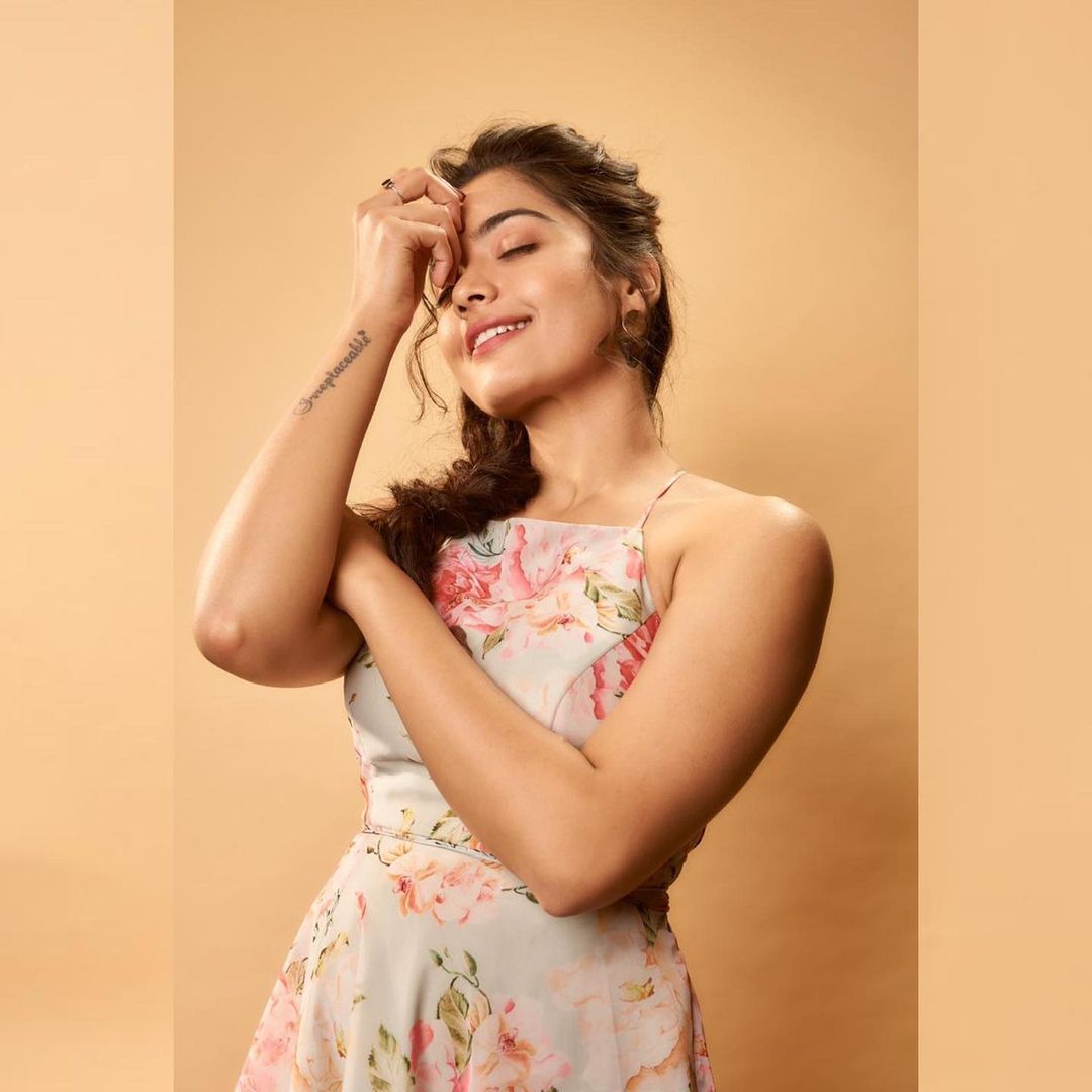 Rashmika Mandanna Is A Stunner Diva Looks Sexy And Hot In Whatever She Wears See Pics News18
