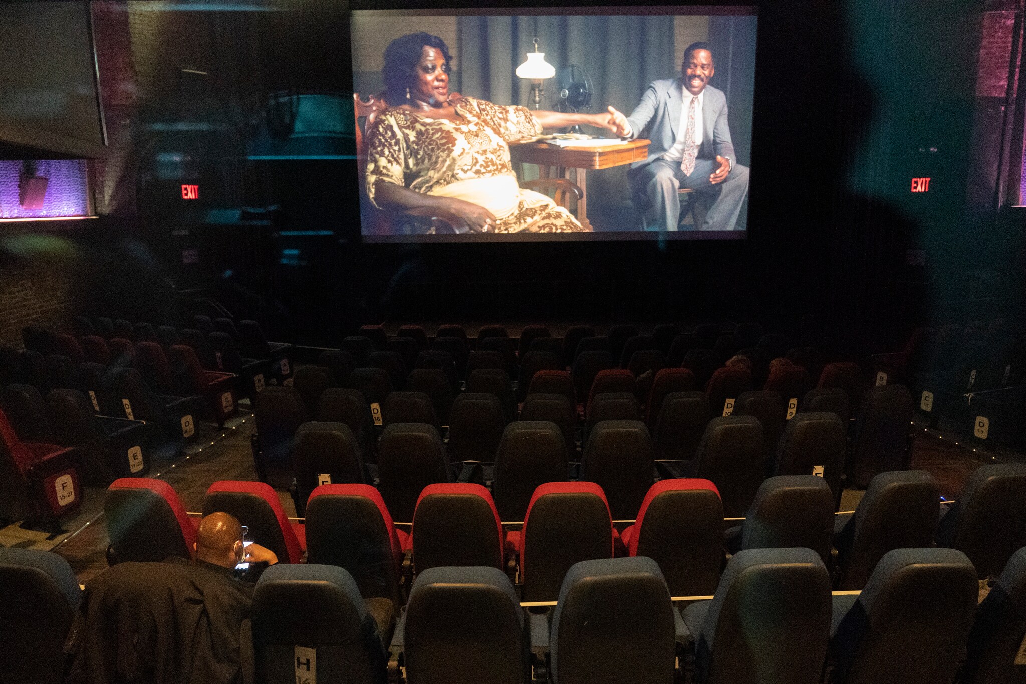 New York Cinemas Reopen, Film Titles Return to Manhattan Marquees; See ...