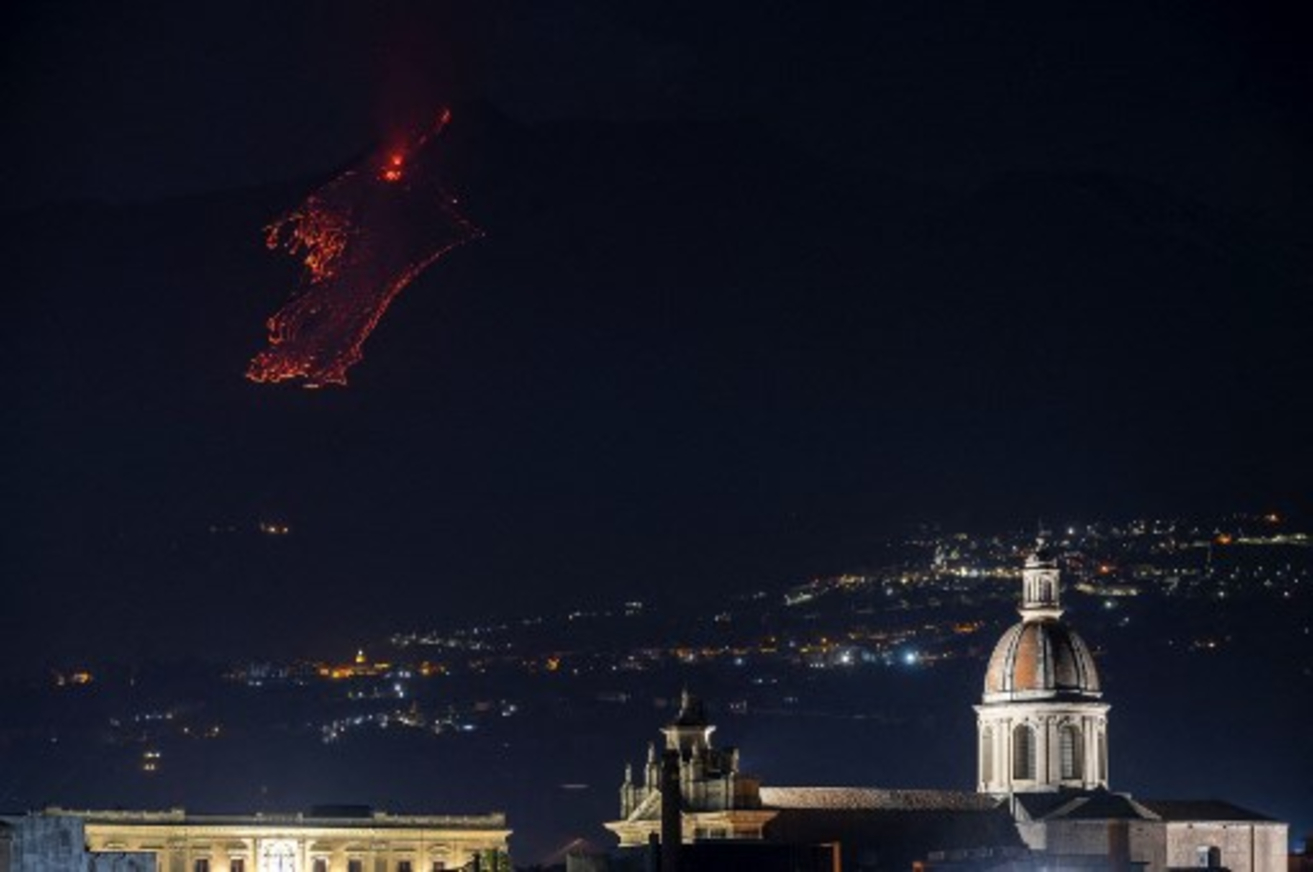 In Pics: One Of World's Most Active Volcanoes Mount Etna Spews Smoke ...