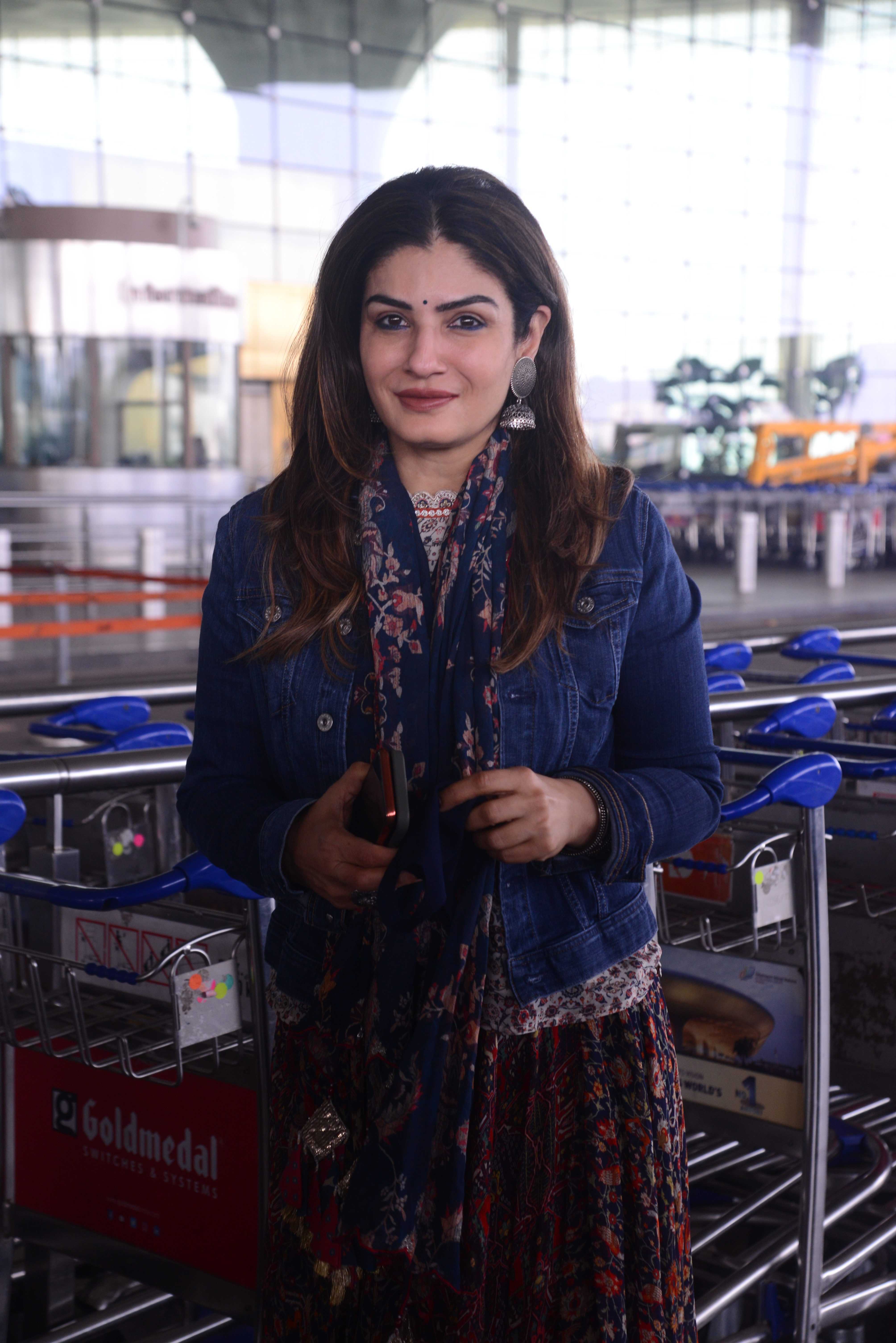 Sara Ali Khan, Kiara Advani, Tara Sutaria Among Celebrities Spotted Out ...