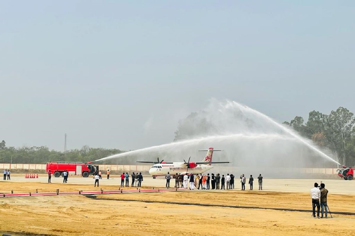 In Pics: Flight Operations At Bareilly Airport Begins With Alliance Air ...