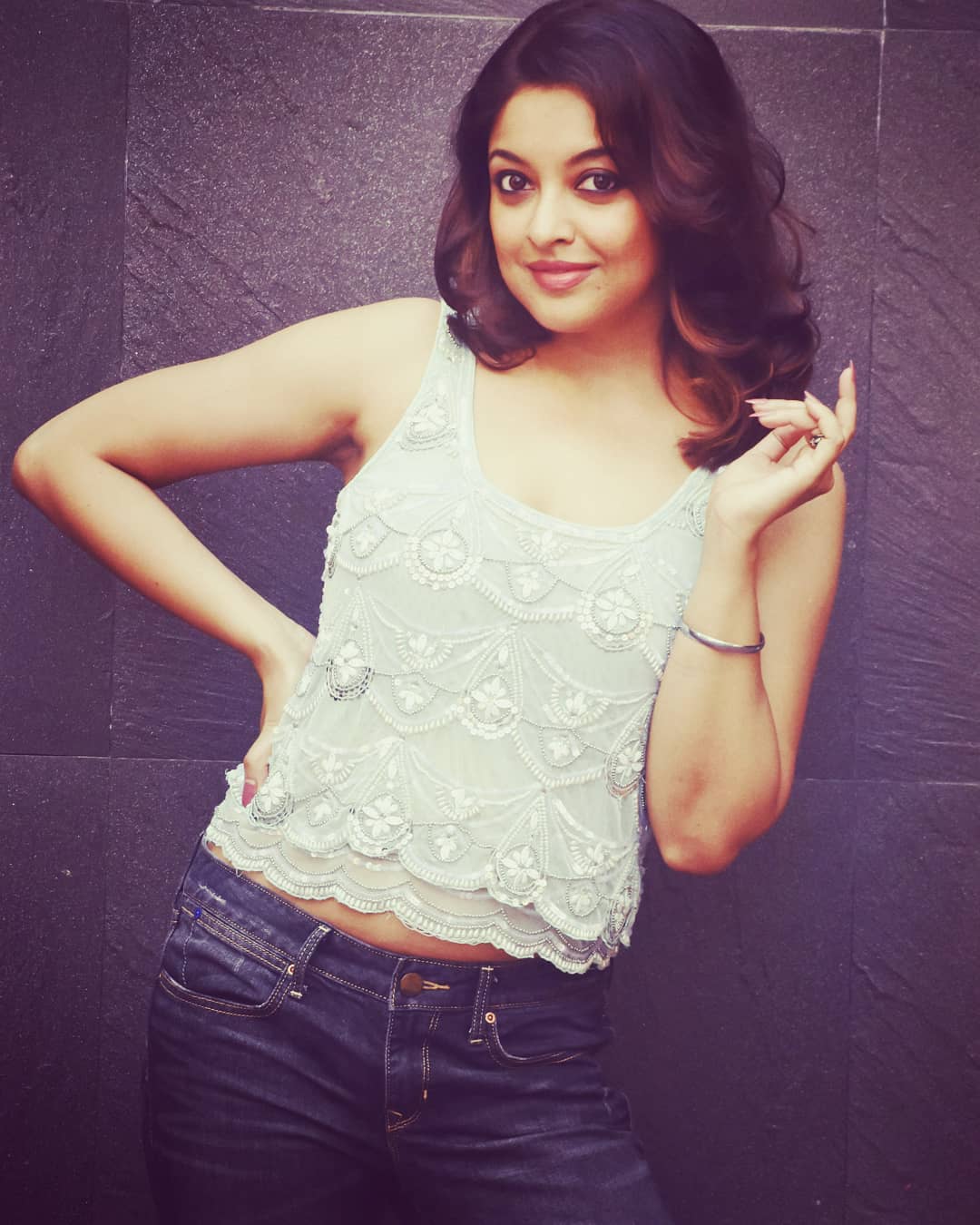 Tanushree Dutta Is Too Hot To Handle In Latest Instagram Pictures, See ...