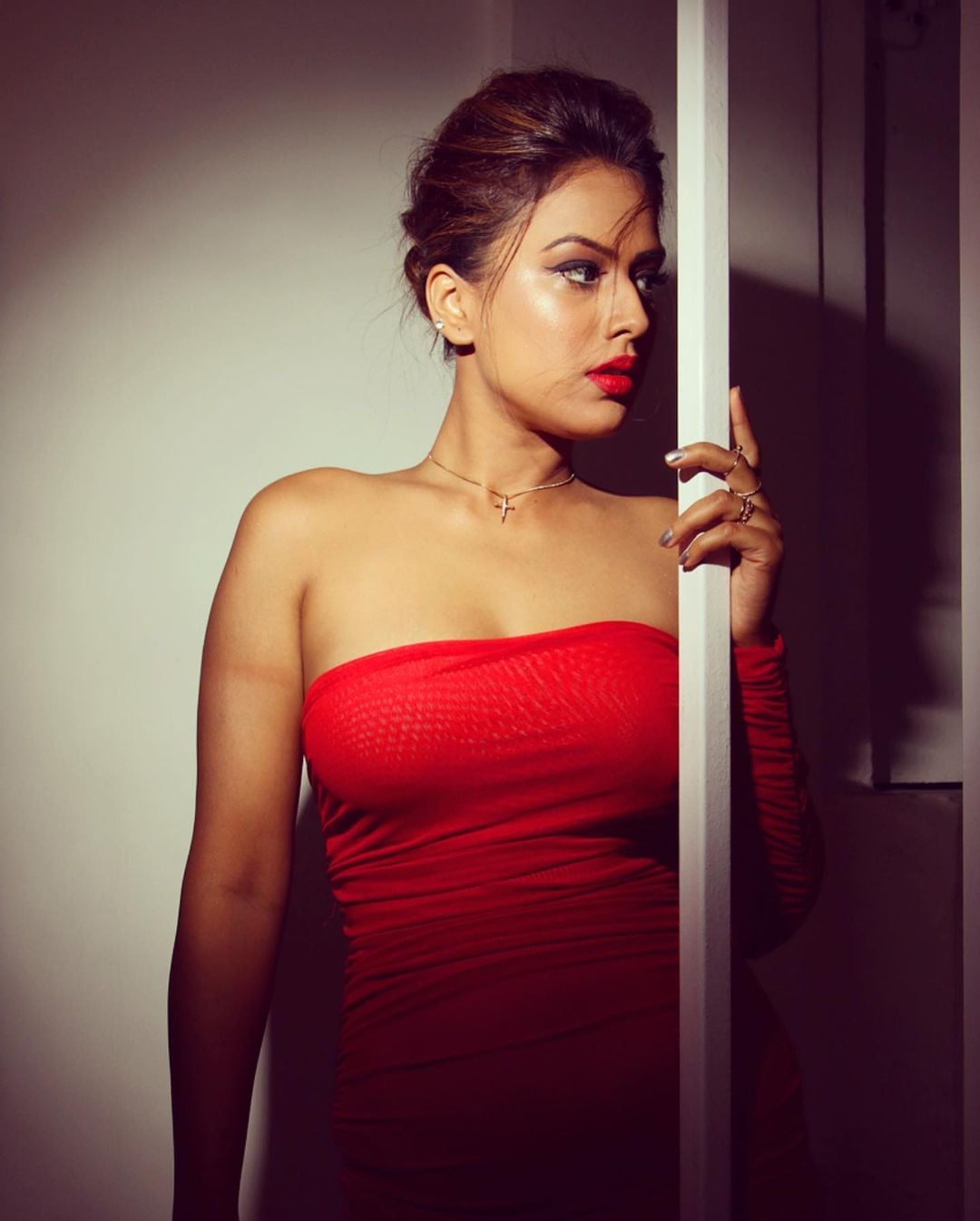 Nia Sharma Makes A Splash In Her Colourful Gowns, See The Diva's Bold ...