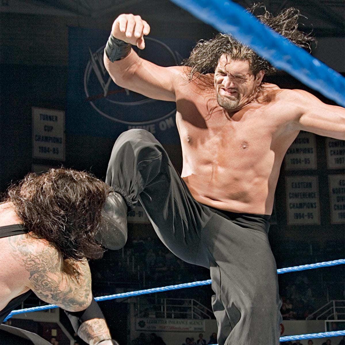 IN PICS | A Look at WWE 2021 Hall of Famer The Great Khali's Dominating ...