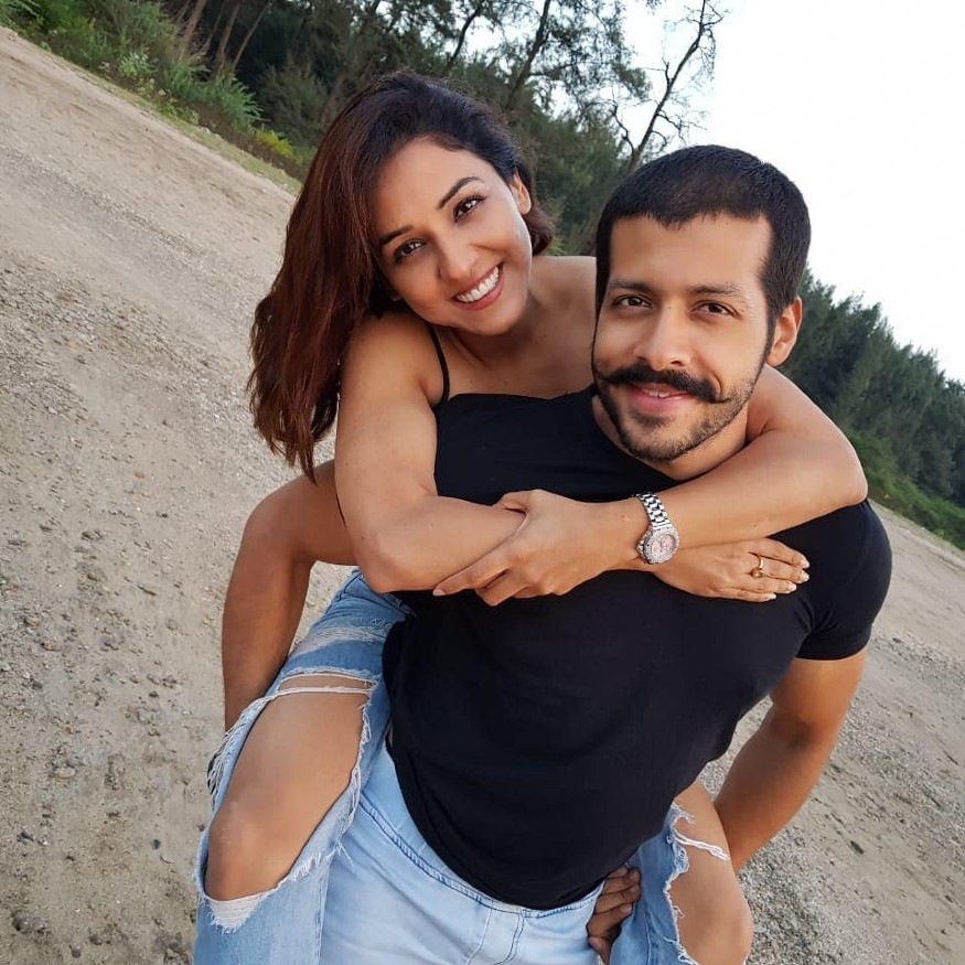 Happy Birthday Nihar Pandya: His Adorable Pics with Wife Neeti Mohan ...