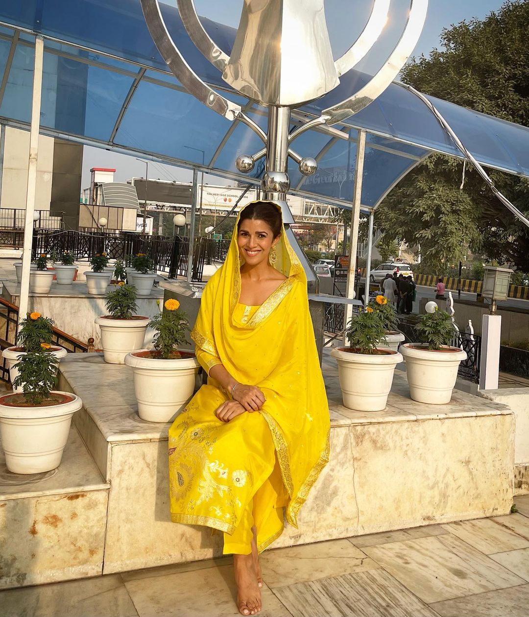Nimrat Kaur Looks Gorgeous In Any Outfit She Wears, See The Actress ...