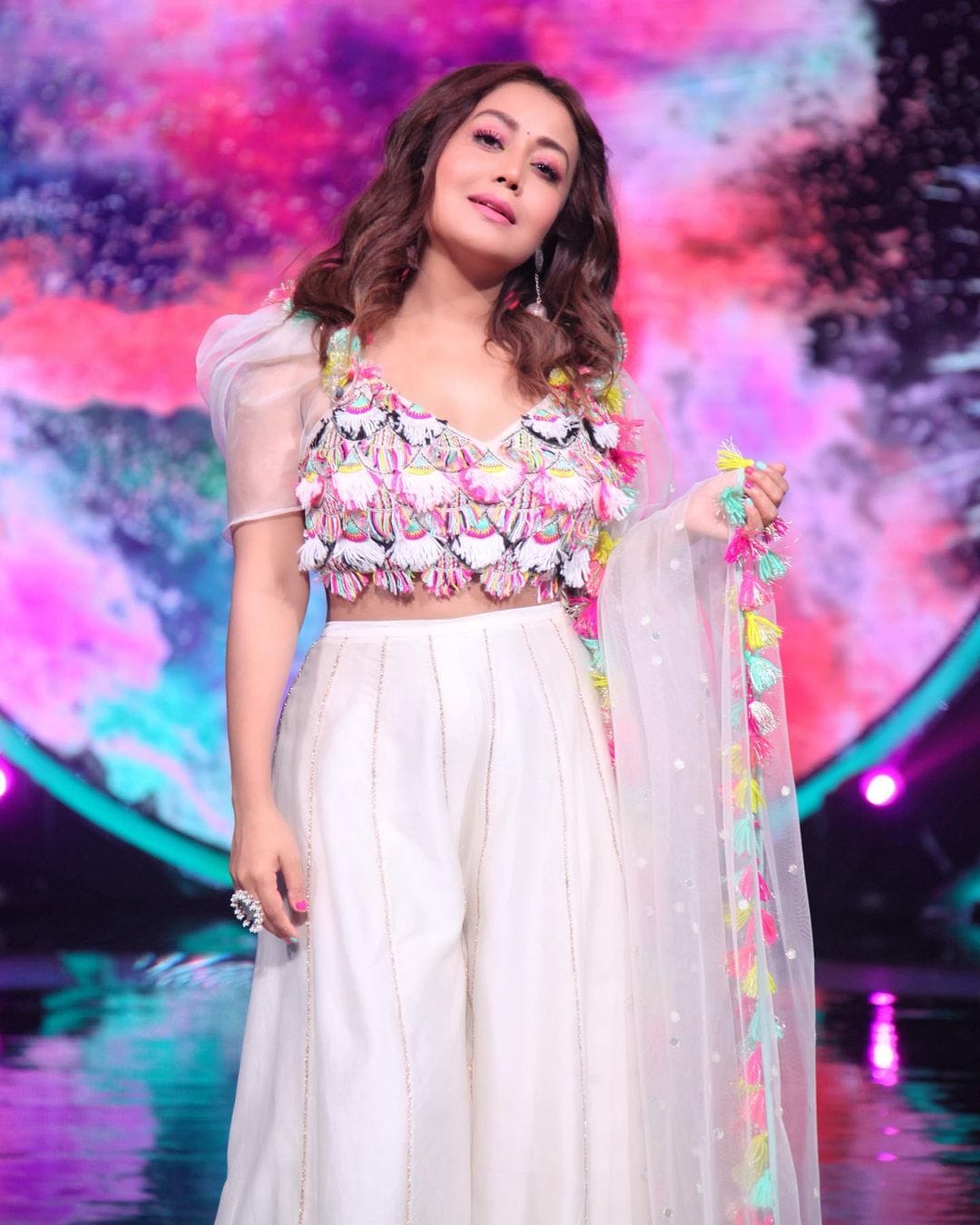 Neha Kakkar Is A Stunner, Check Out The Gorgeous Singer Killing It With ...