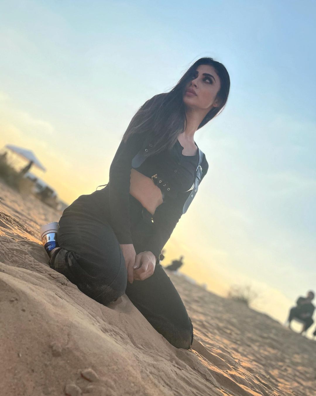 Mouni Roy Stuns In Black Leather Dress, Check Out The Diva's Bold ...